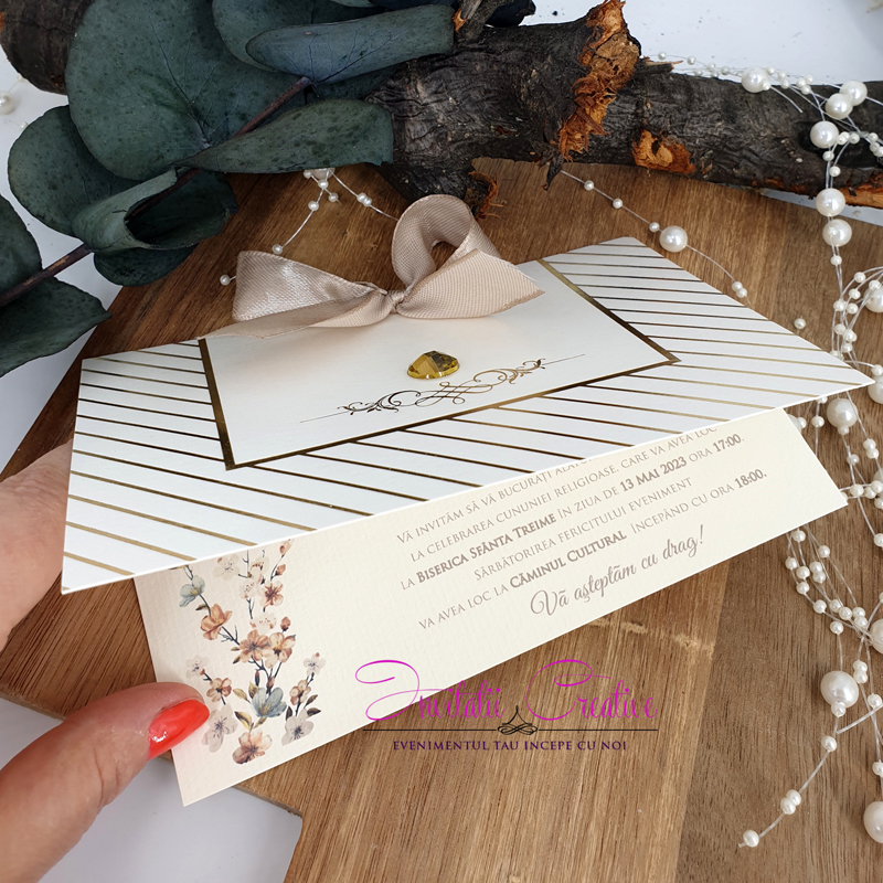 Invitatie de nunta cu design auriu si stras auriu - Invitatii Creative